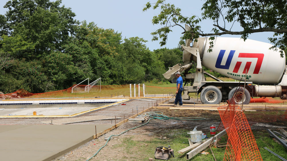 Gateway Longview Pool Reopens After 4 Years
