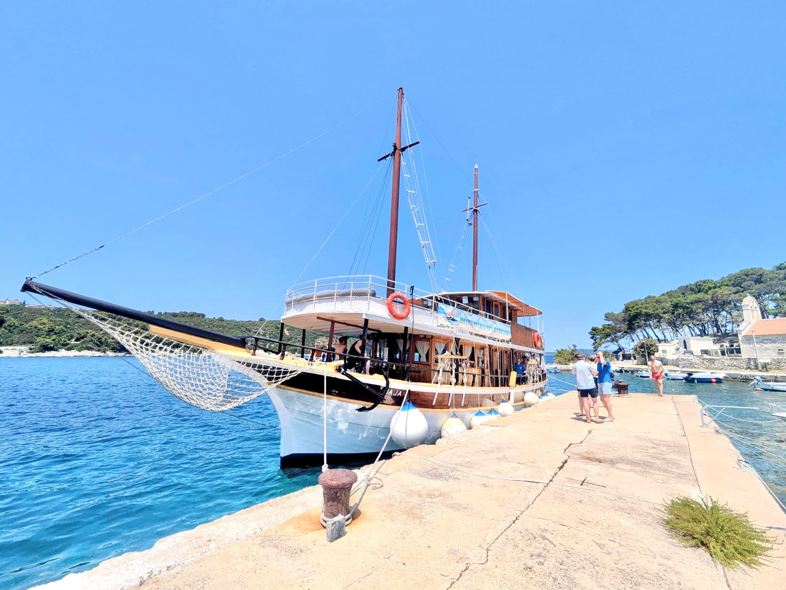 Our Boats | Rhythm Experience