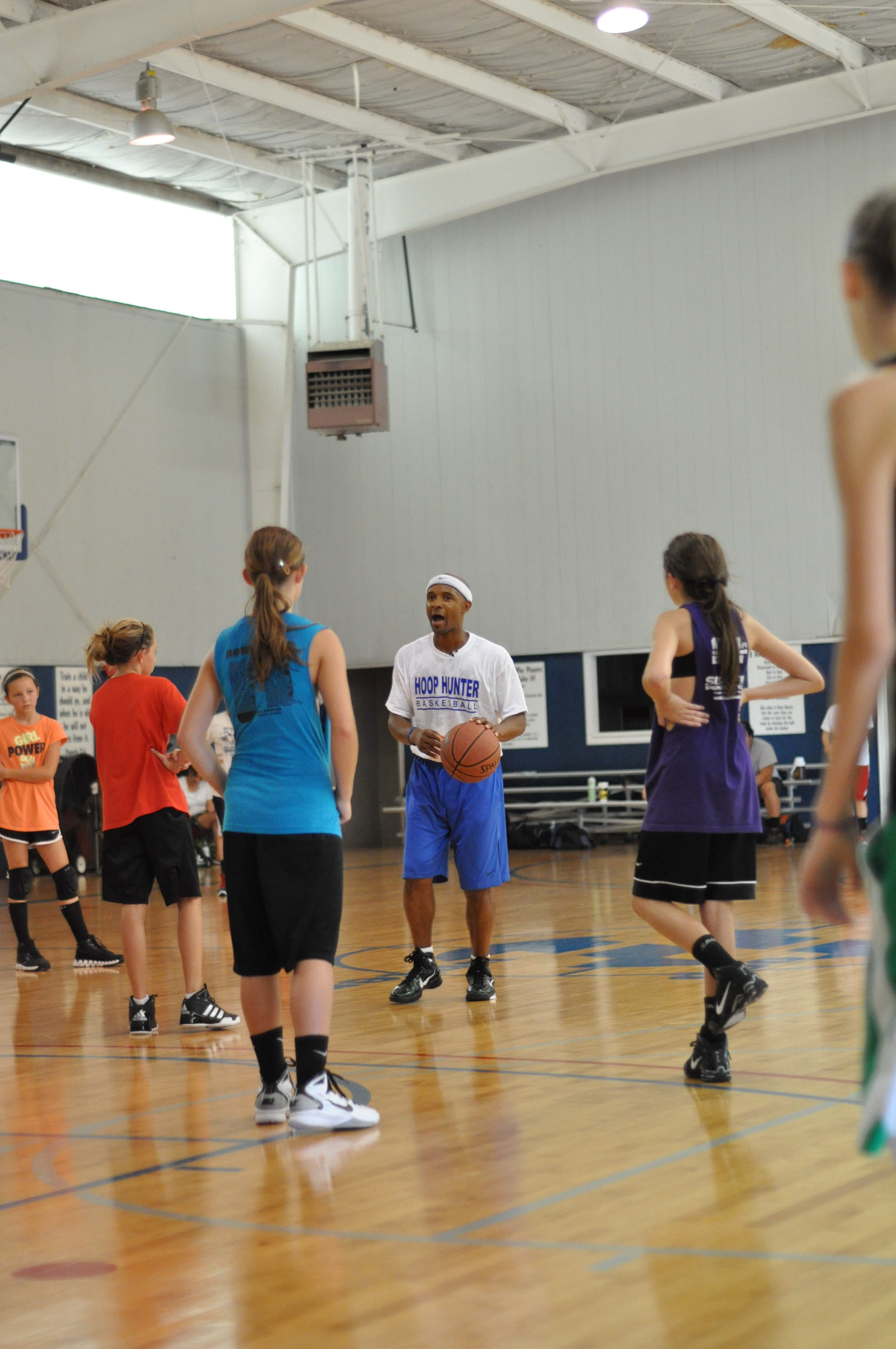 Hoop Hunter Basketball