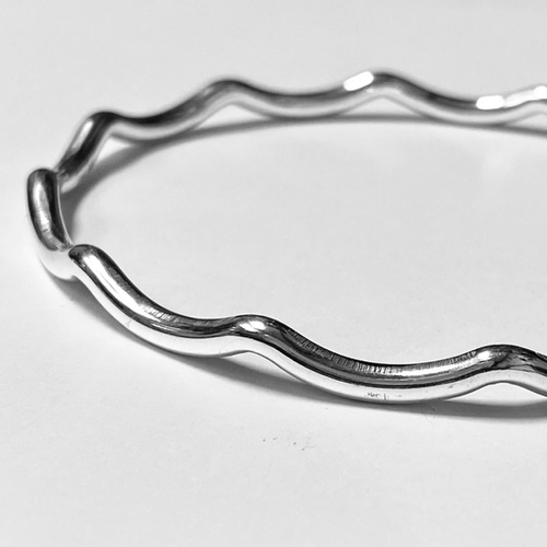 Silver bangle, 12 waves | Cornish Jewellery Studios