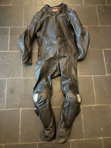 REBELLION Full Leather Suit Size EU50 | rubngum