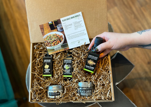 Black Garlic Umami Noodles Gift | ampersand-oil