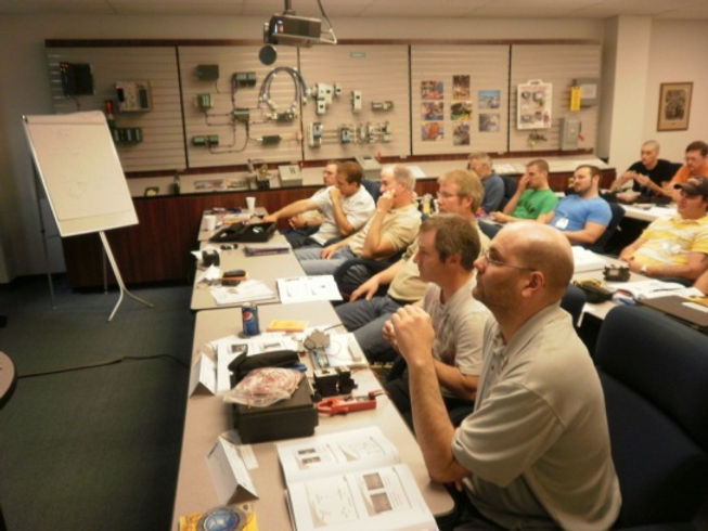 AUTOMATION TRAINING | STARLIGHT AUTOMATION INSTITUTE OF TECHNOLOGY