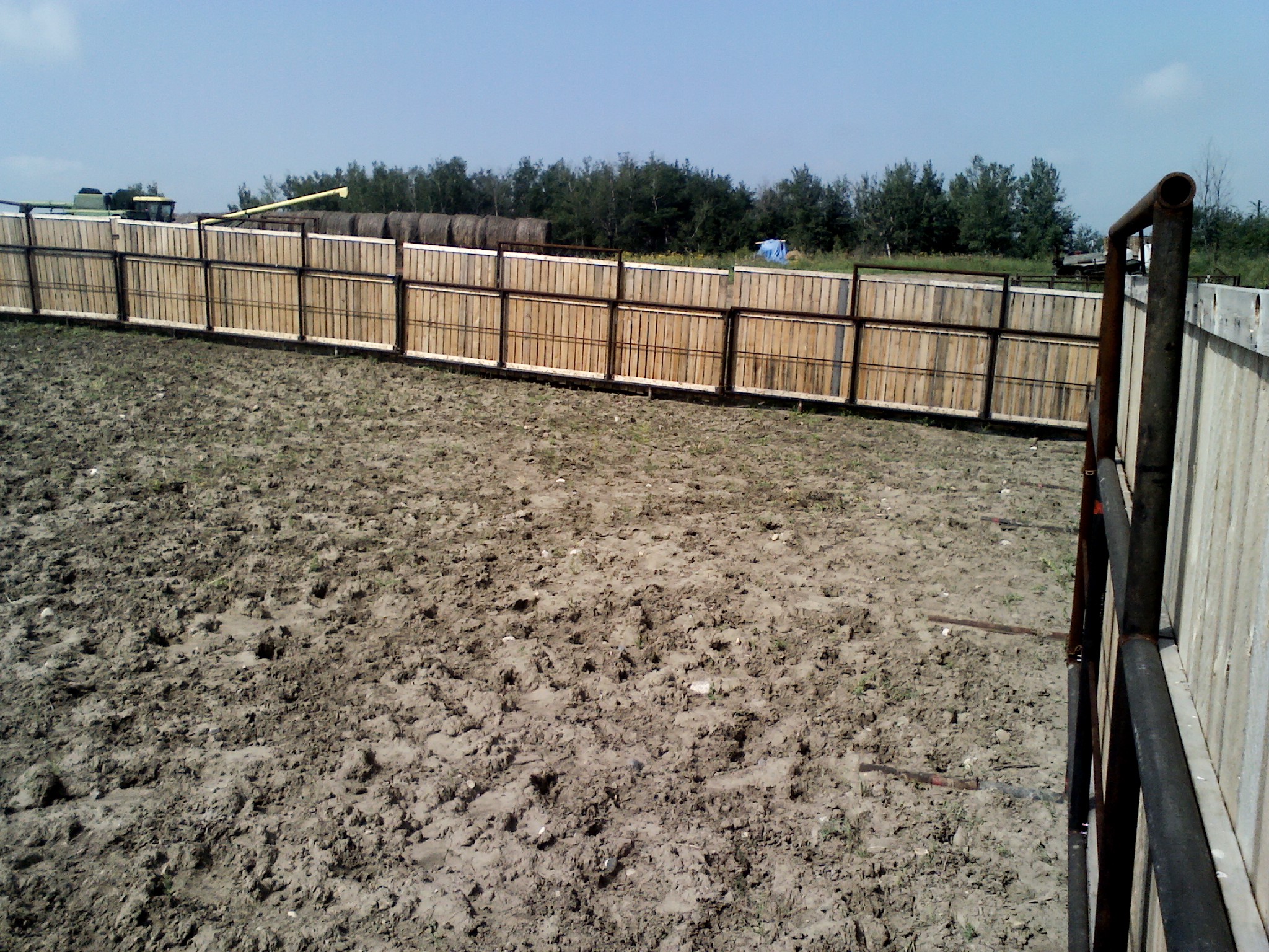 BJ Fencing ltd. | Free Standing Windbreak Panel
