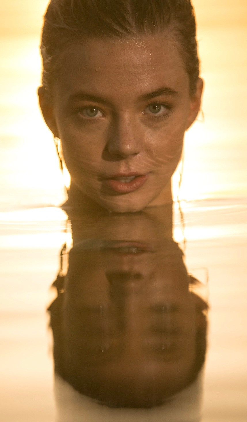 Fullscreen Page | gabbydee