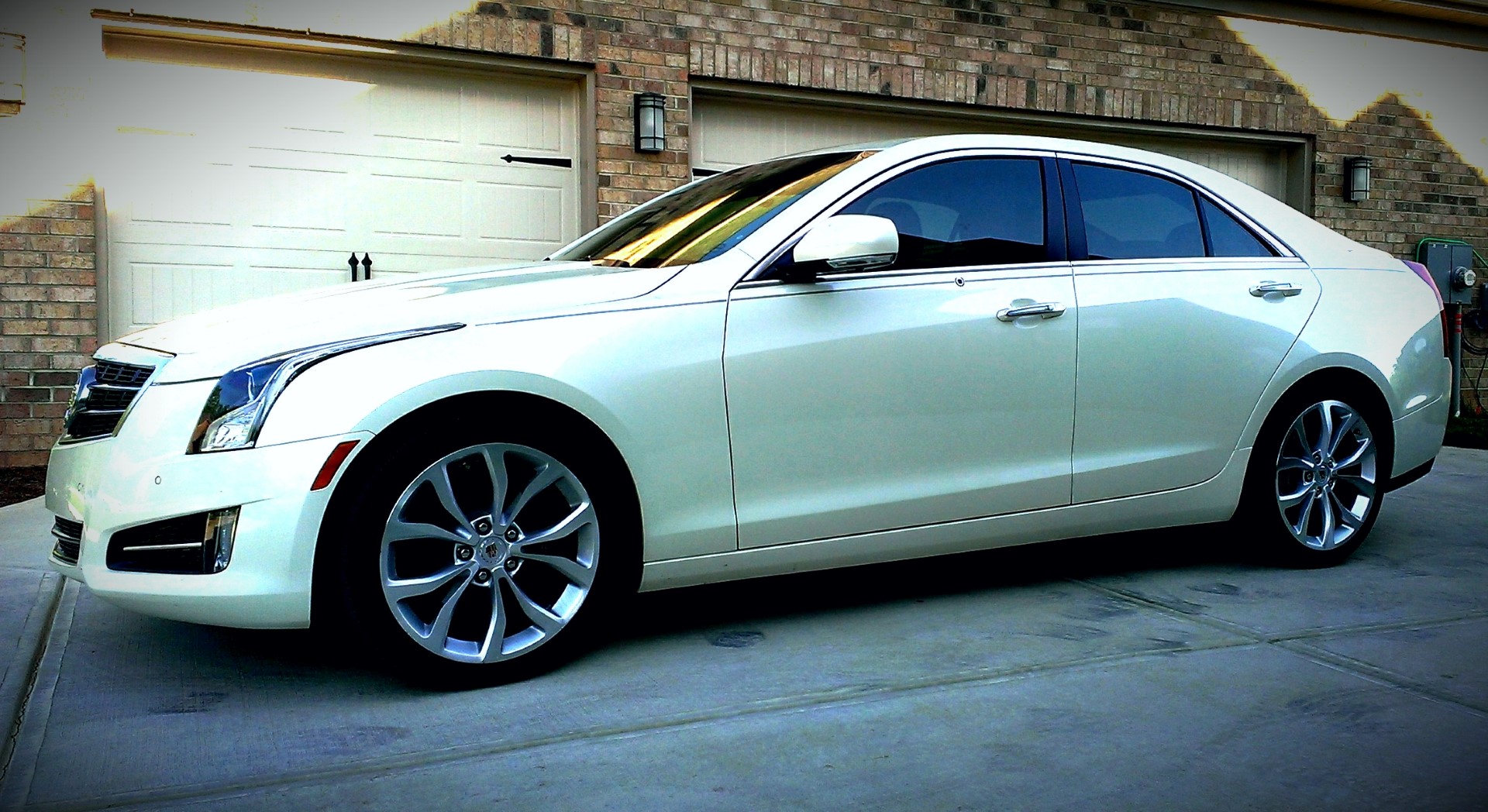 Suntech - Automotive Window Tinting