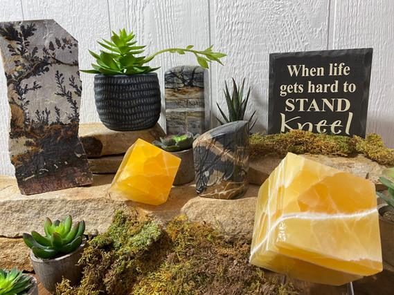 Auctions | Zion Prospector | Rock and Gems