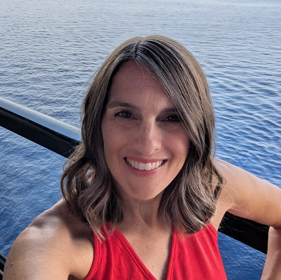 Sarah Krzykowski | Free Family & Cruise Vacation Planner
