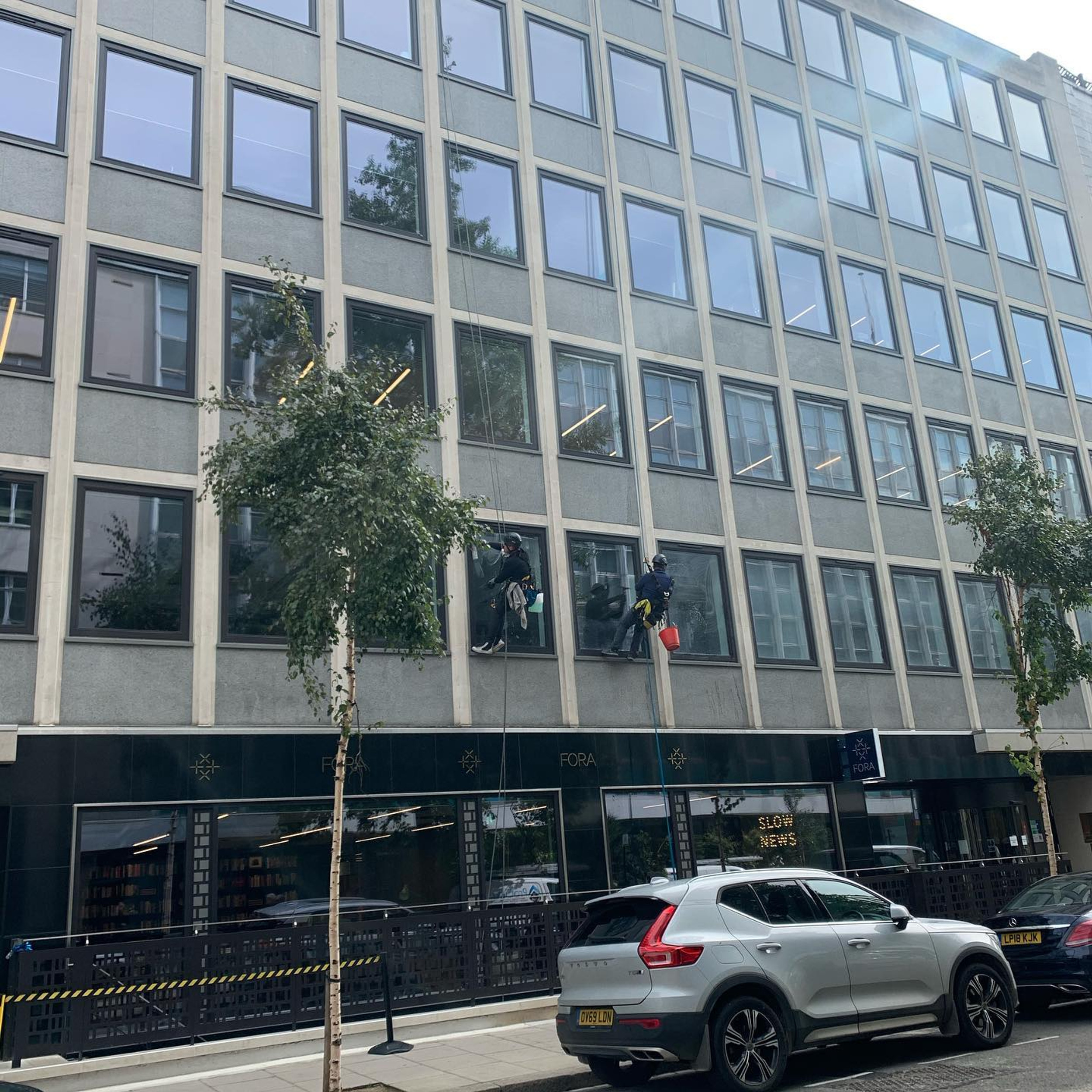 Rope Access Islington, Reach and Washing Shoreditch | ProClean