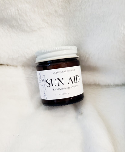 Sun Aid Face Moisturizer (Vegan Options) | La Belle Naturelle