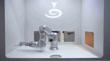 The first Robot Coffee for printing on beverage!