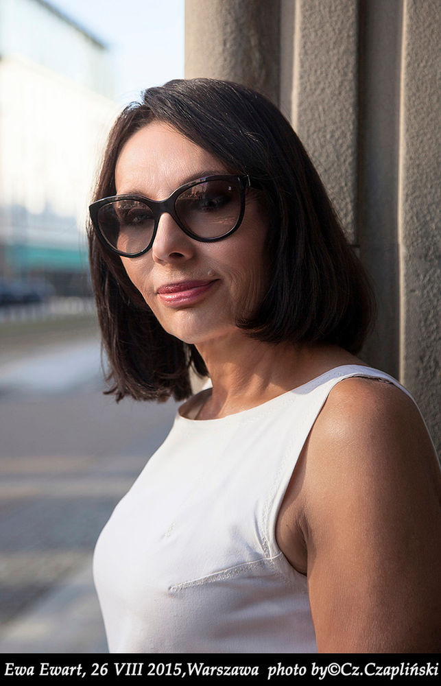 PORTRET z HISTORIĄ Ewa Ewart