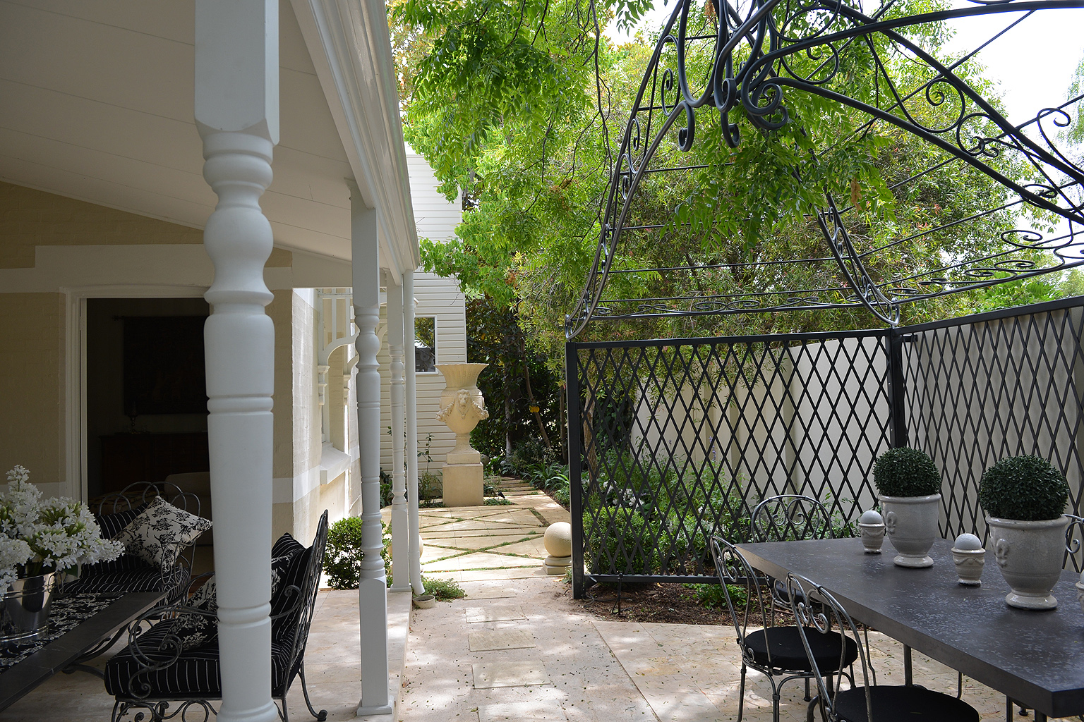 Landscaping Perth | Cottesloe | Naturescape Creative Landscaping