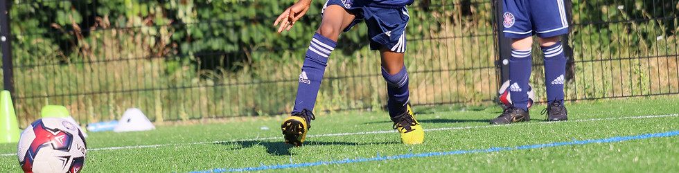 Pre-Academy | 4-7 years | Rondos Academy