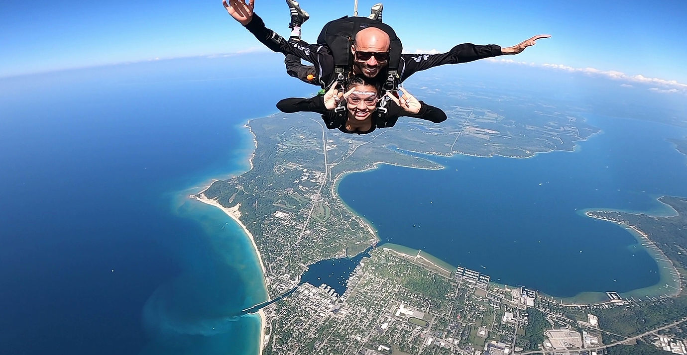 Sky Diving in Michigan | Sky Dive Near Me | Skydive Charlevoix