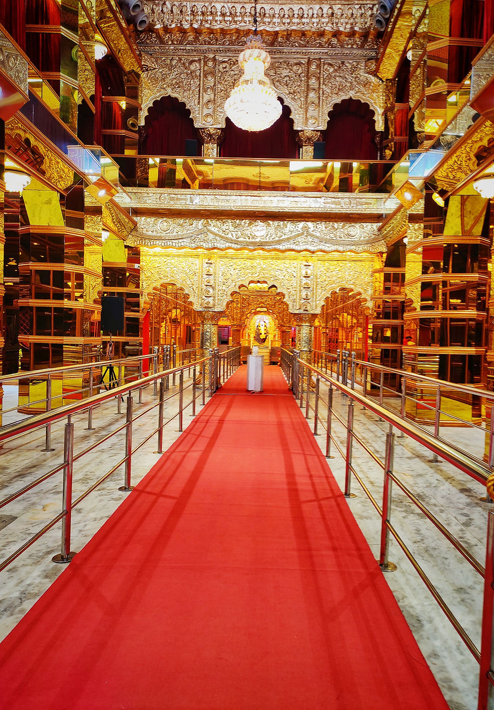 Prati Shirdi Sai Baba Temple in Shirgaon Pune: Timings, Reviews, and Photos