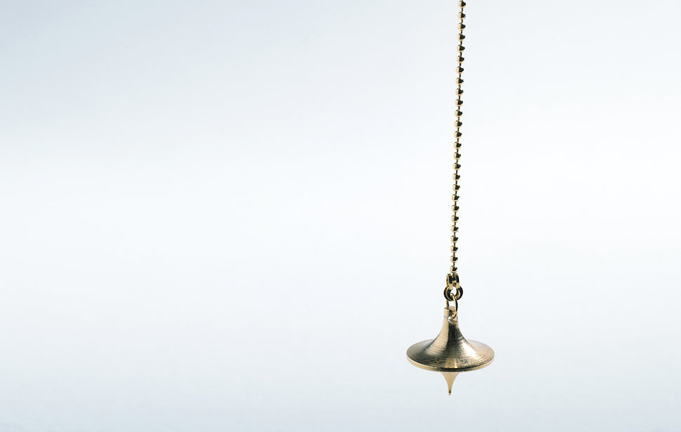 Pendeln | hypnose-riege.de | spirituelle Kräfte | Unterbewusstsein ...