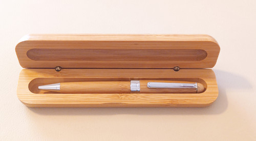 Classic Bamboo Ballpoint Pen in a holder | autographpens