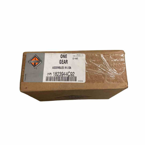 NAVISTAR INTERNATIONAL, 1823944C92, Camshaft Gear Assembly | R&M Truck ...