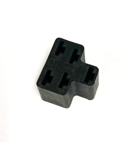 NAVISTAR INTERNATIONAL, 1664511C1, Body Connector | R&M Truck & Trailer