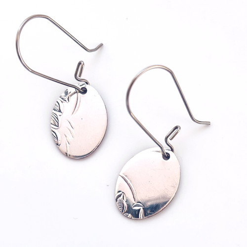 Tray Chic Earrings Medium Oval | hunterstreetsilver