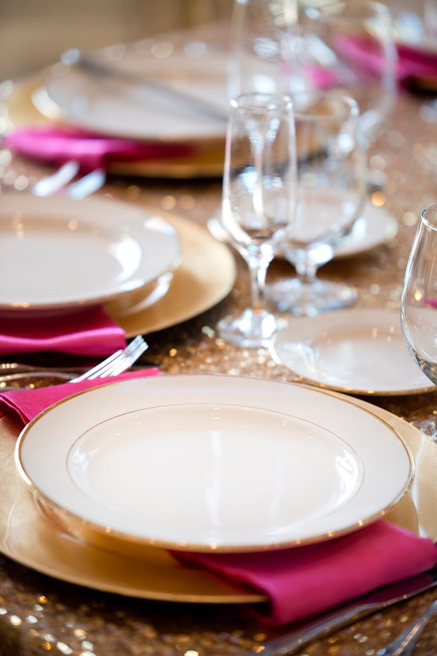Centerpieces, Linens & Table Decor | R&R Event Rentals