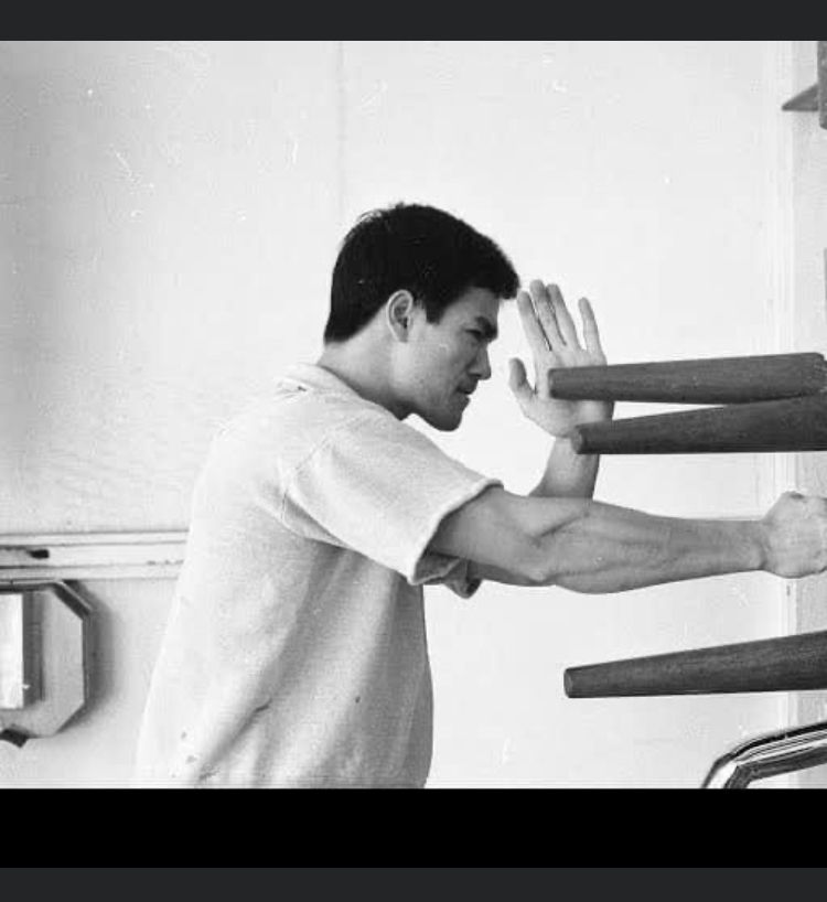 Legacy History - Guru Bob Breen - Language of JKD - Kali & 4D Combat