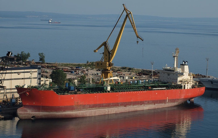 Hyundai Mipo 2002 blt MR1 Tanker for Sale in Italy