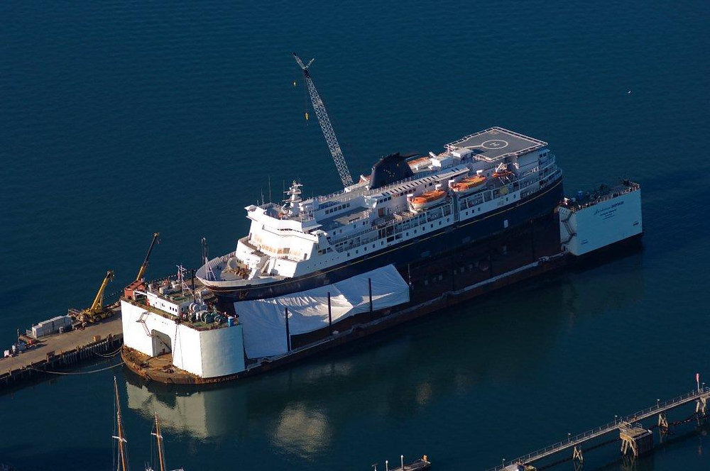 Semi-Sub Barge or Floating Dock with 20,000t SWL prompt available!