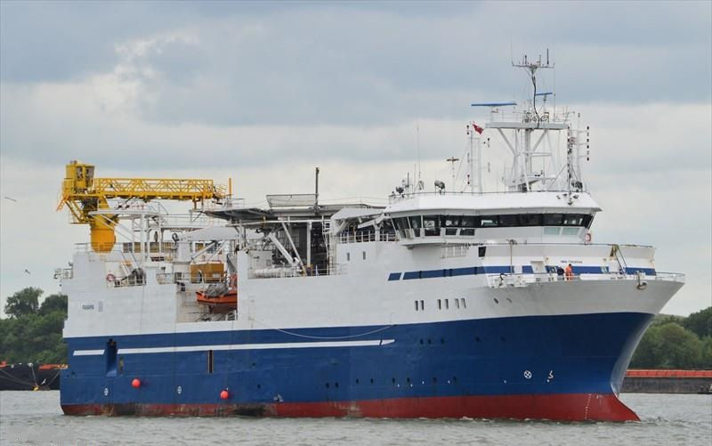 Walk-to-Work DP2 Offshore Support Vessel for Sale in UK