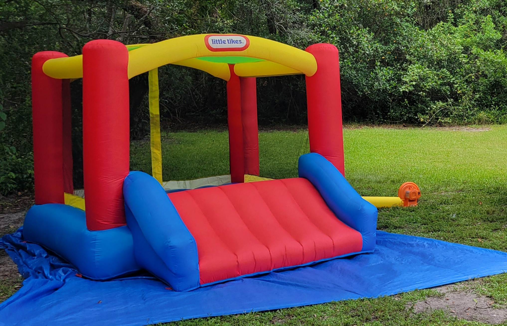 Little Tikes with Roof | Munchkin Soft Play