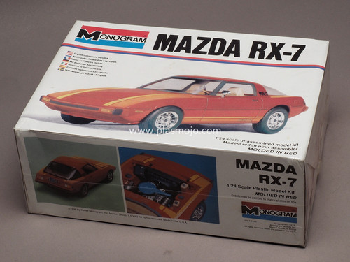 Monogram 1/24 Mazda RX-7 (#2257) | Plasmojo Scale Model