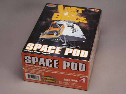 Moebius Non-Scale Lost in Space Space Pod (#901) | Plasmojo Scale Model