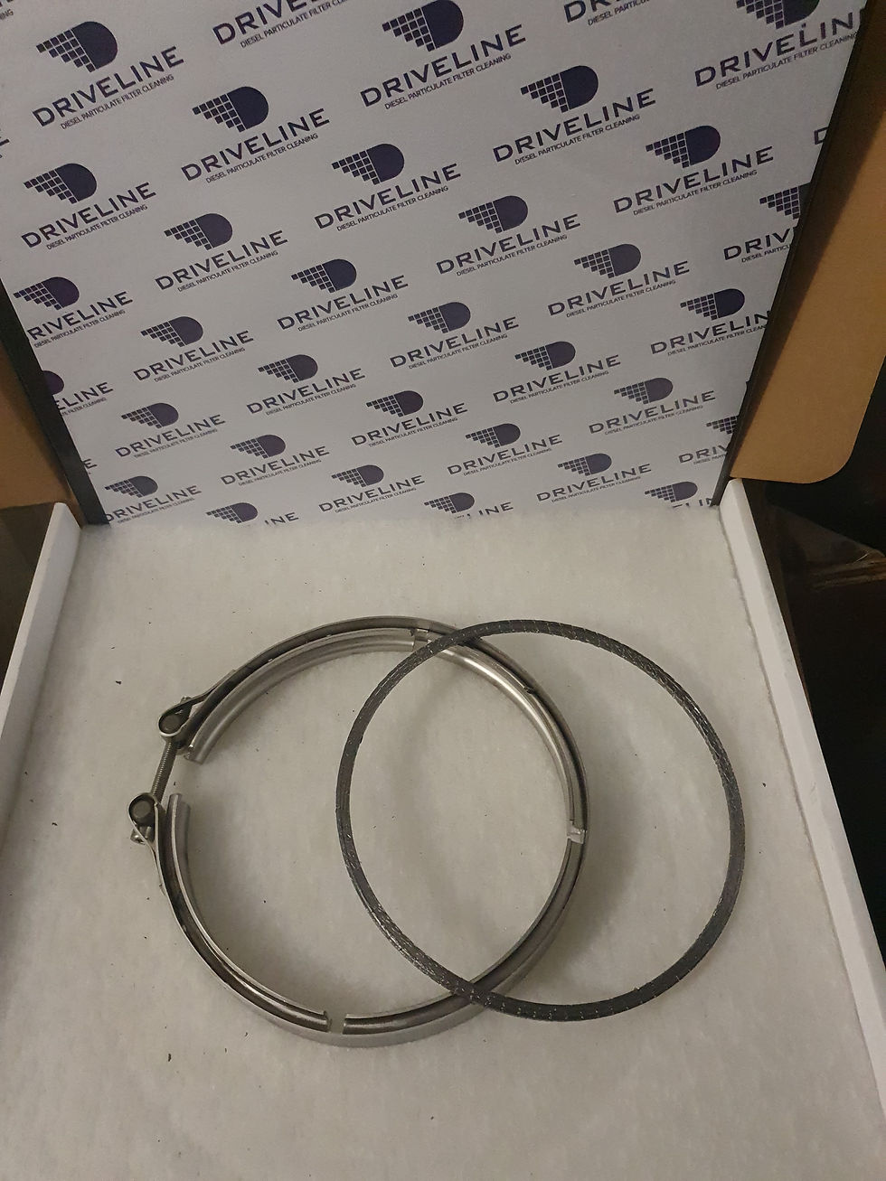 DAF LF PX5 DPF EURO VI CLAMP AND GASKET KIT 1997442 | DETL