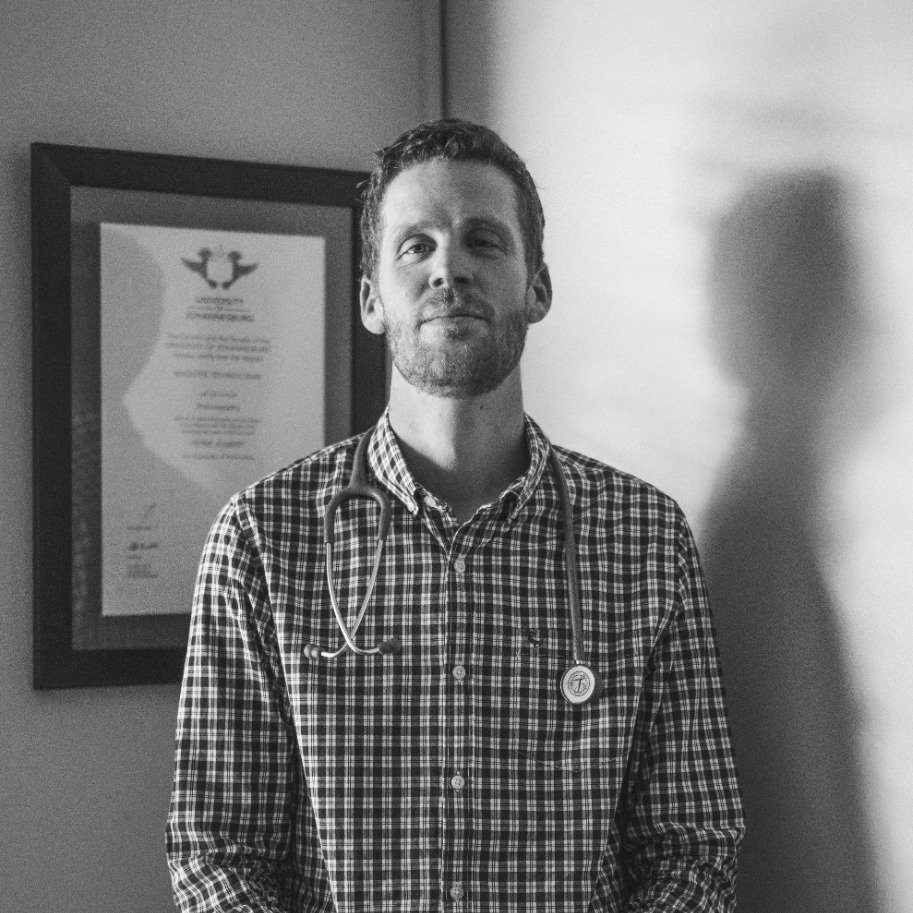 Dr Petrie Joubert | Healthlab