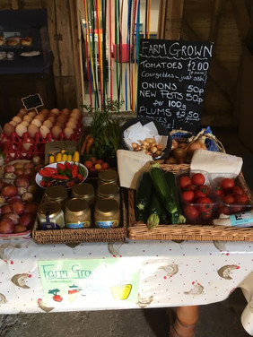 Walk in Cafe | Hill Farm Barn Cafe | Ashridge