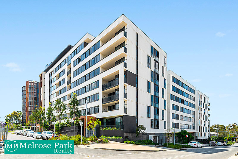 126/1C Lemon Tree Avenue, Melrose Park