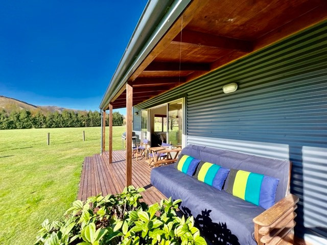 Awatere Cottage | Waikaia Website