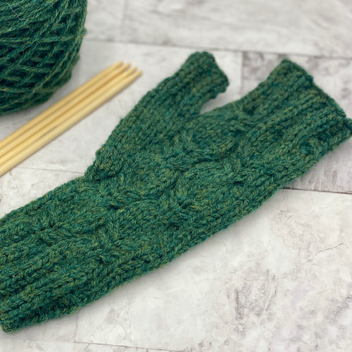 Celtic Feather Mittens Pattern | NichKnits