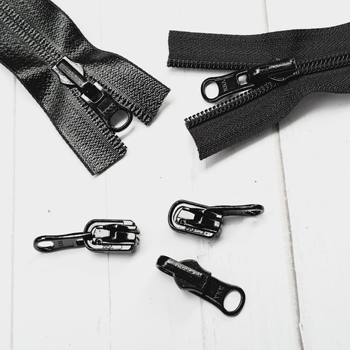 YKK #5 Flipover Reversible Slider to Suit YKK Nylon Coil 580 Black - ea ...
