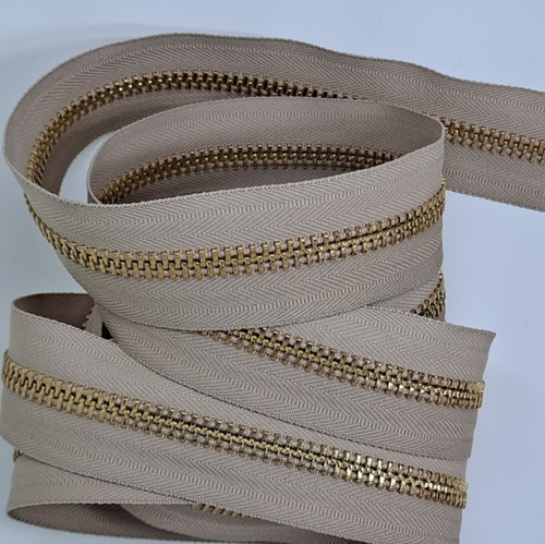 YKK #10 Metal Zipper Light Beige 573 Gold | Zippers On The Roll