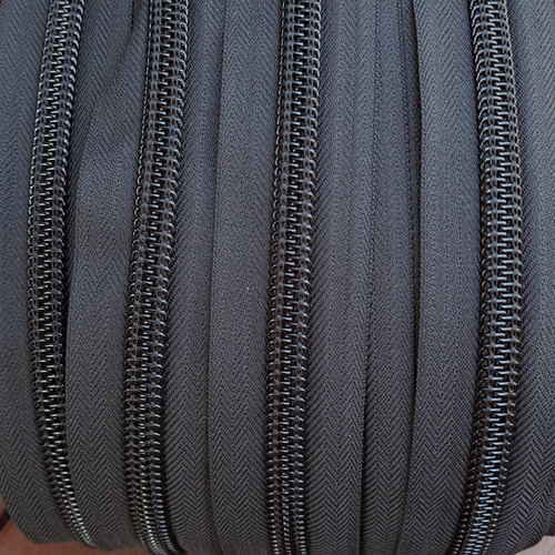 YKK #10 Nylon Zipper Chain Black Colour 580 | Zippers On The Roll