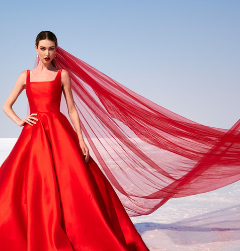 EV1001R Red Veil Regal Length. 5meters/197"inches | Ms. Mermaid