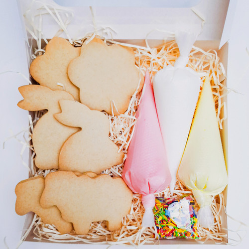 Bunny I'm Home - Easter Biscuit Decorating Kit | The Mini Baker's Box
