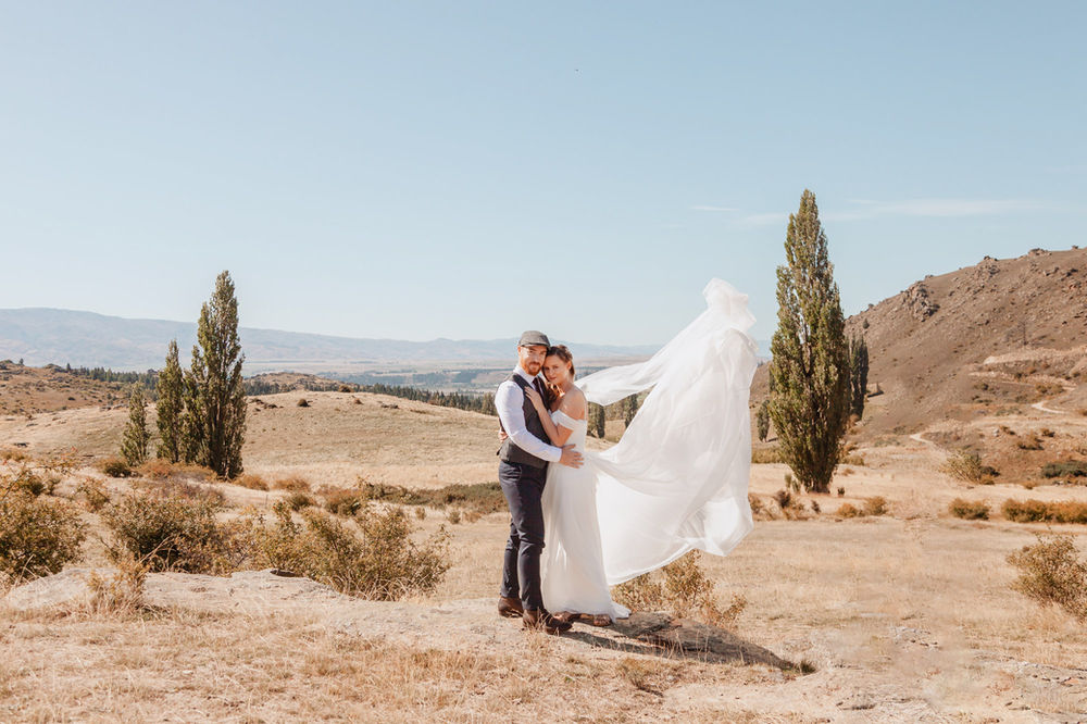Alexandra // The Packing Shed Autumn Wedding