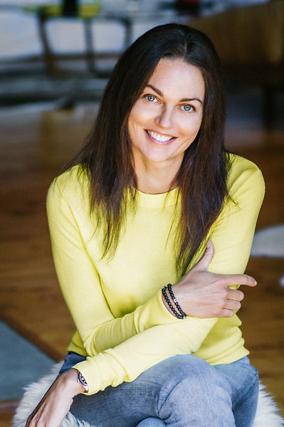 ABOUT | cecilymak.com