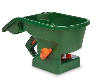 Handy green spreader 2 | Reel Mower Solutions