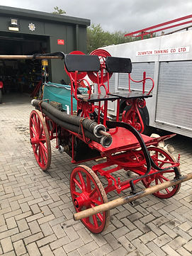 FIRE ENGINES | Call Fire Brigade