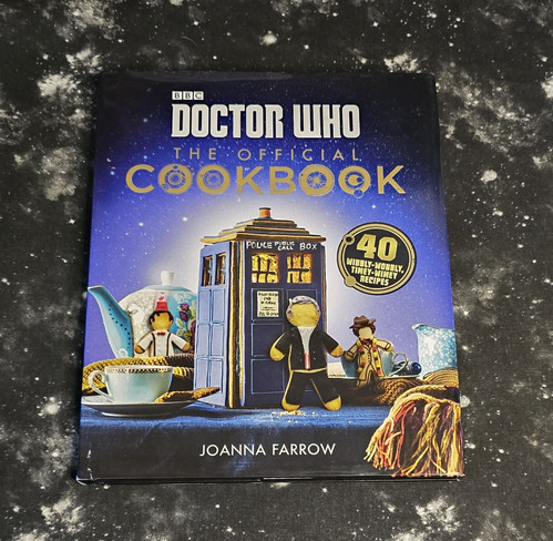 Dr Who The Official Cookbook by Joanna Farrow, 2016 | Tilted Books