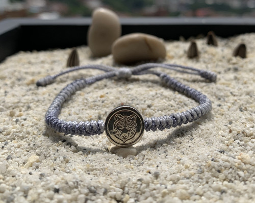Oso Plateado (Paciencia) | Catalogo